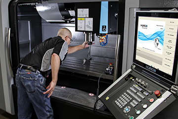 Hurco CNC Machines